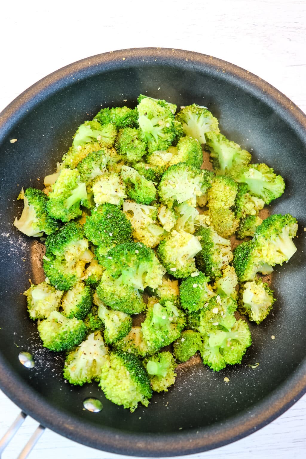 Sauteed Broccoli with Garlic | EASY Sauteed Broccoli Recipe!