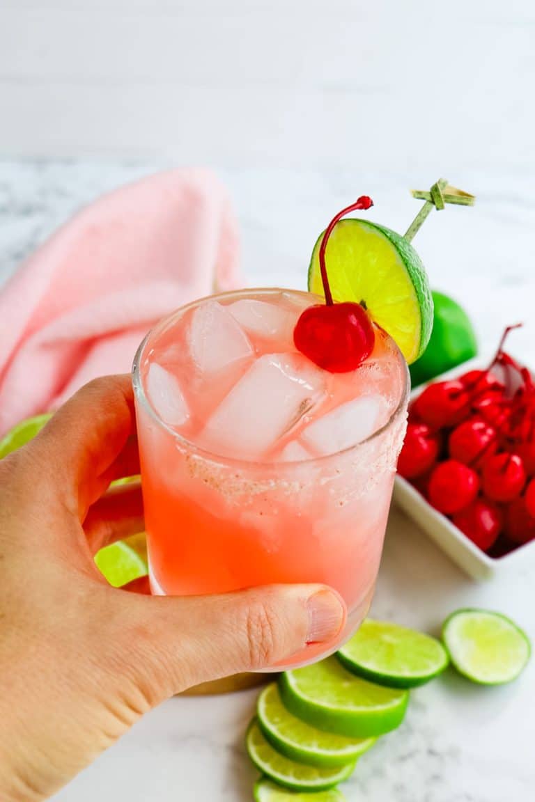Easy Pink Margaritas with Grenadine and Tequila - Delightful E Made