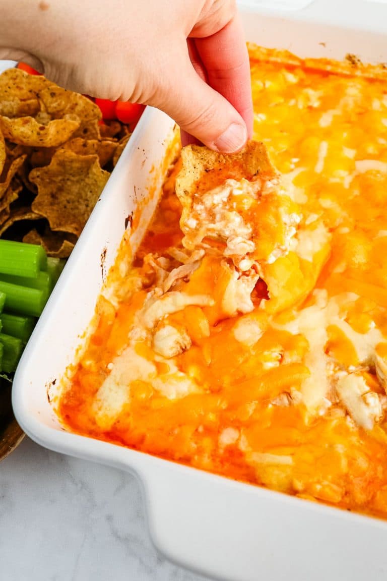Easy Cottage Cheese Buffalo Chicken Dip - Delightful E Made